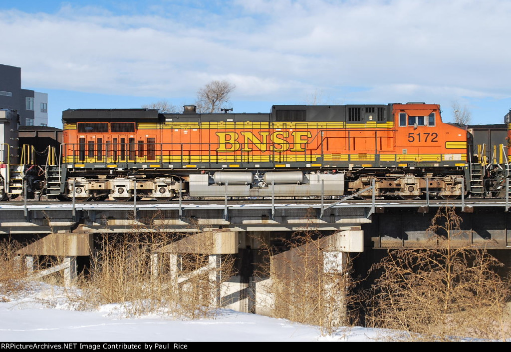 BNSF 5172
